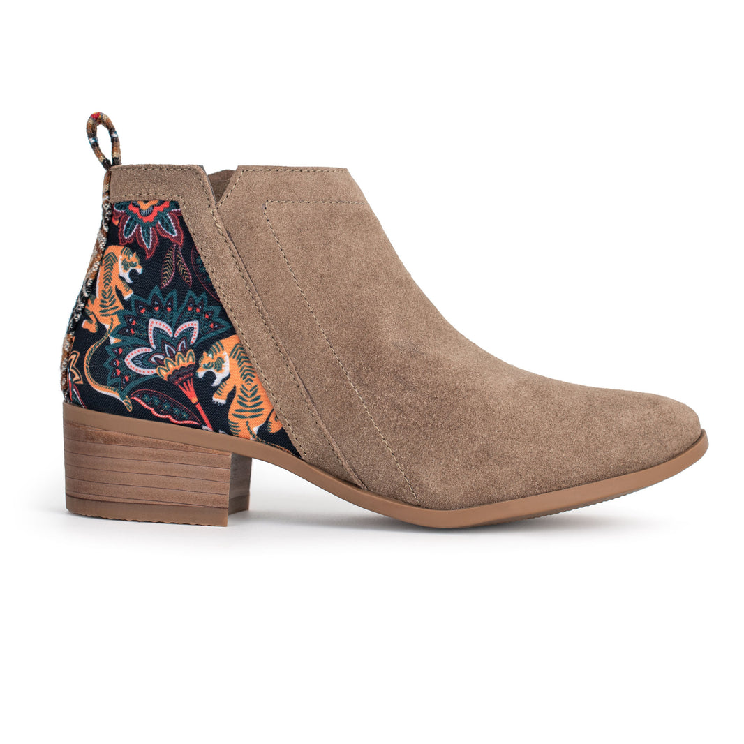 Online Shoes and Sneakers for Men and Women | INKKAS® Global Footwear ...